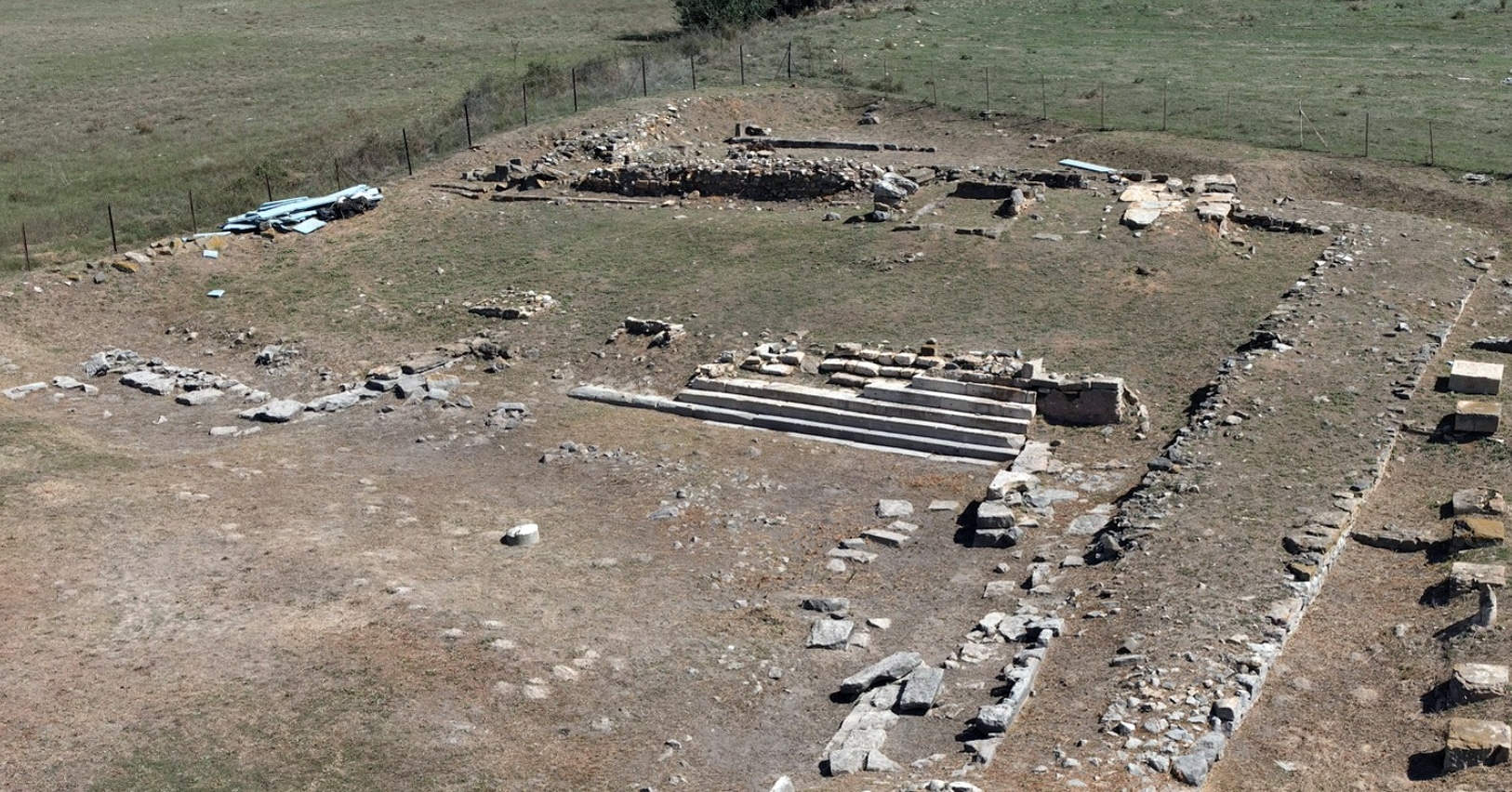 Η διλίμενος πόλη Άβδηρα Θράκης, αποικία Κλαζομενίων, από τον 7ο αι. π.Χ ...