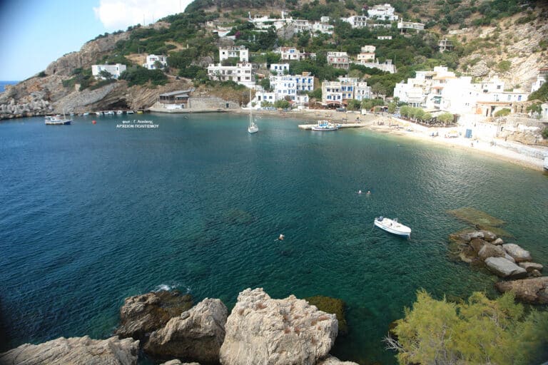 Ιαματικές πηγές Ικαρίας: Από τις πλέον ραδιενεργές του κόσμου! - του Γ ...